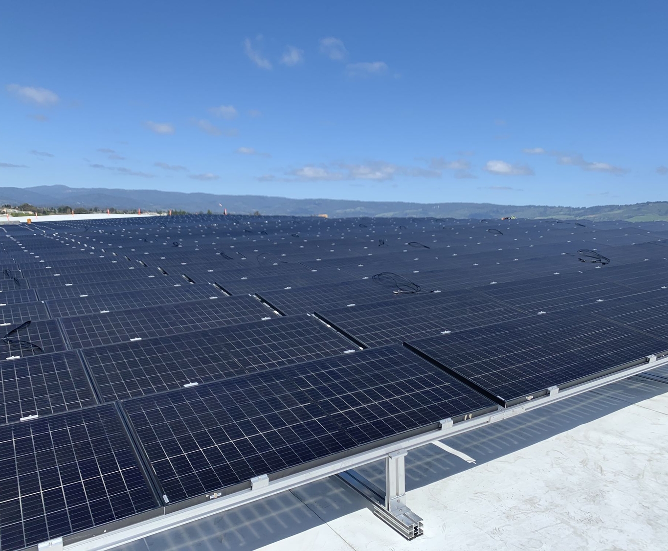 Bifacial Flat Roof 4 | Opsun Bifacial PV Racking